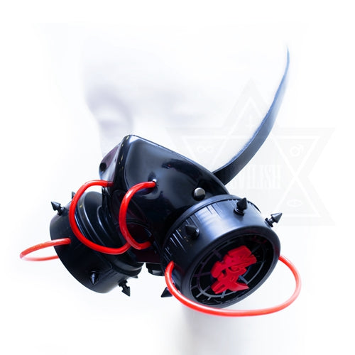 Love gas mask – DEVILISH