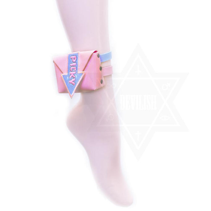 So what ankle pouch – DEVILISH