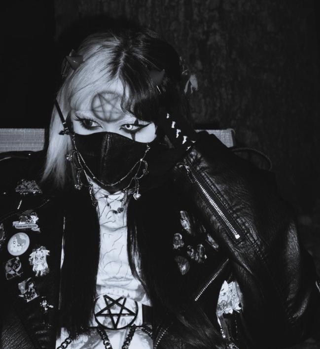 monsterizing mask – DEVILISH