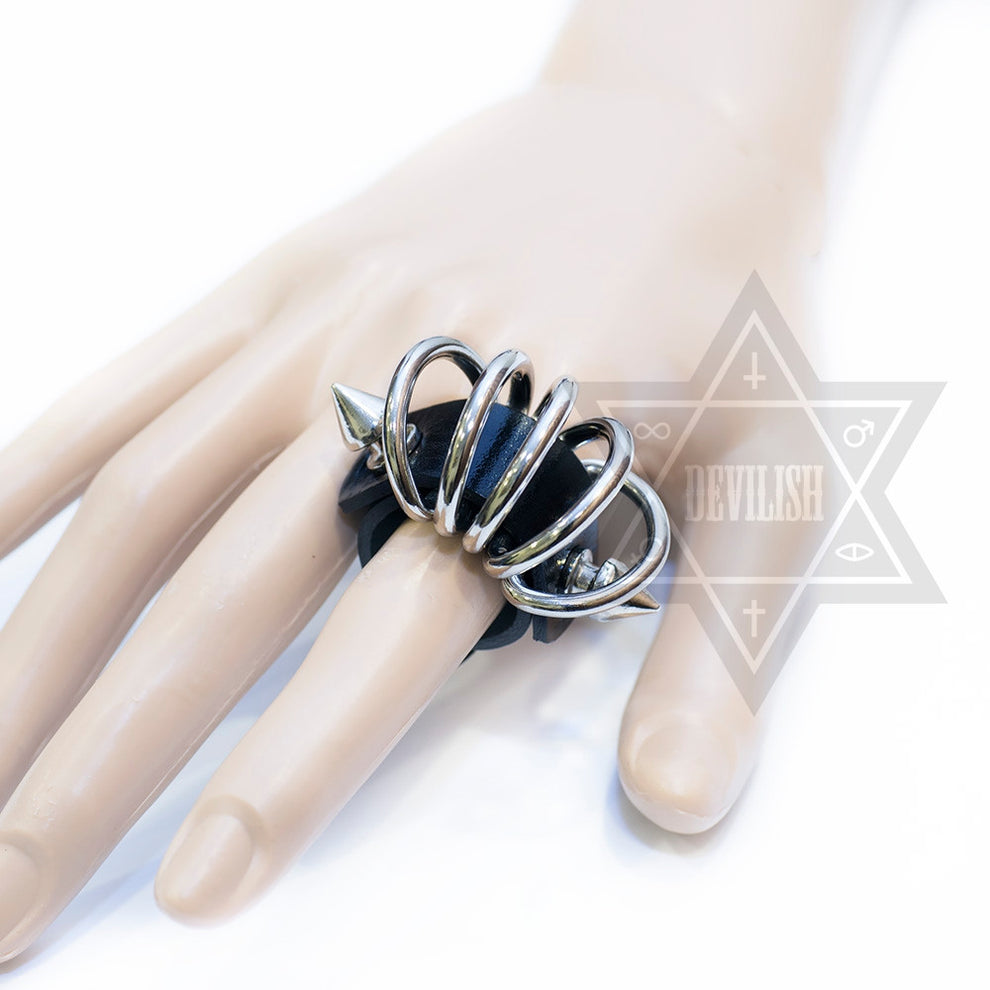 Ceratopsian ring* – DEVILISH